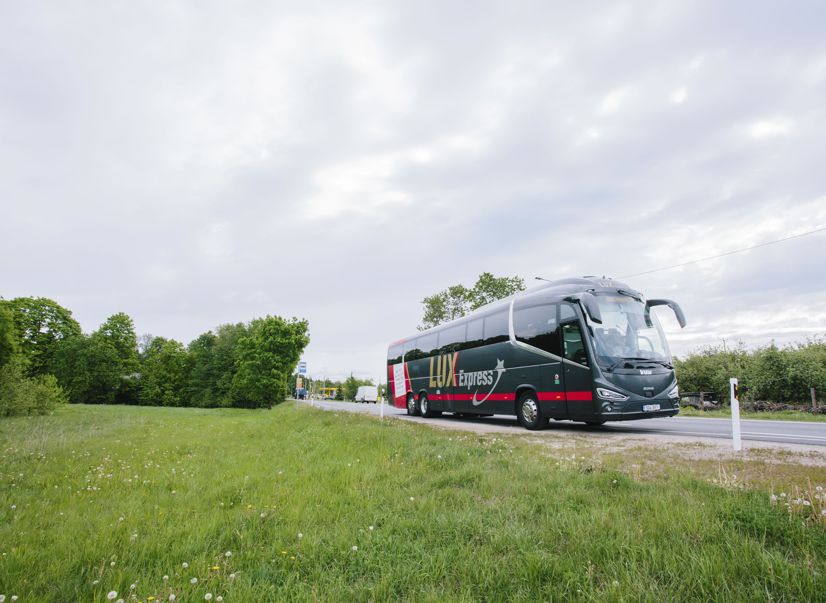 How much do you save a year if you change your car for a bus on long ...